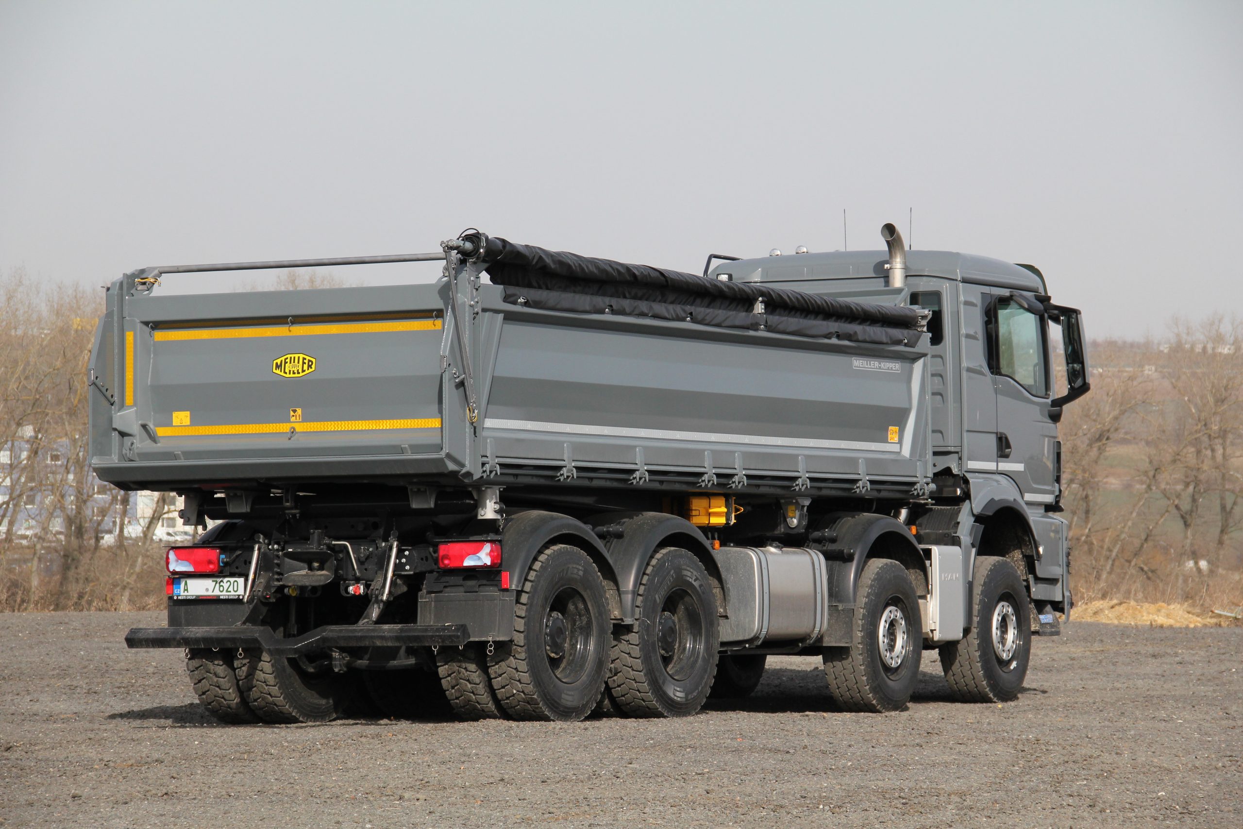 FOTOGALERIE: Nový MAN TGS 35.510 8x4 - Transport-logistika.cz