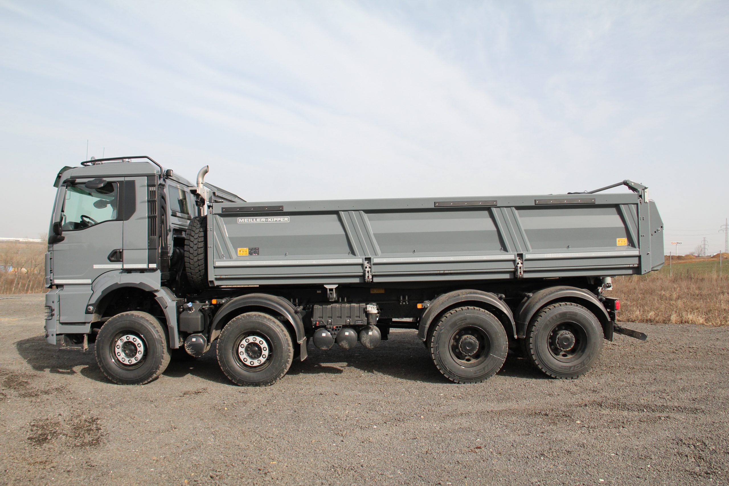 FOTOGALERIE: Nový MAN TGS 35.510 8x4 - Transport-logistika.cz